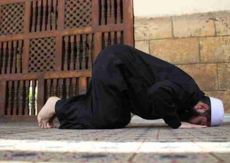 Panduan Shalat Idul Fitri dan Idul Adha Lengkap – Firanda Andirja Official